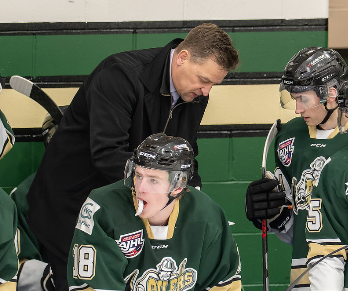 Coaches & Staff | Okotoks Oilers